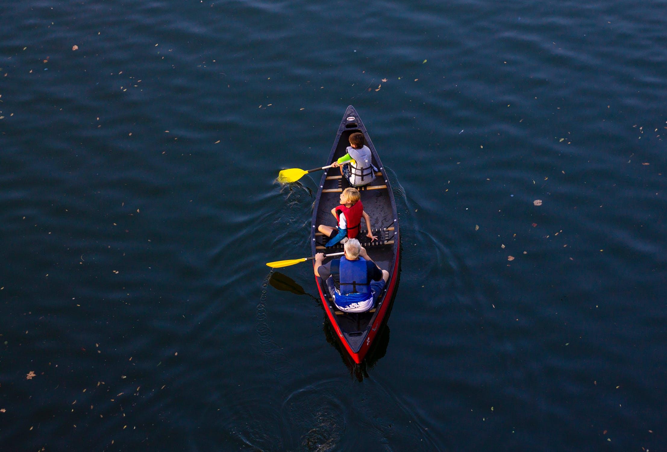 10 Reasons To Take Your Kids Boating