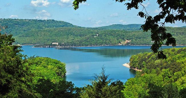Boating Regulations in Beaver Lake, AR
